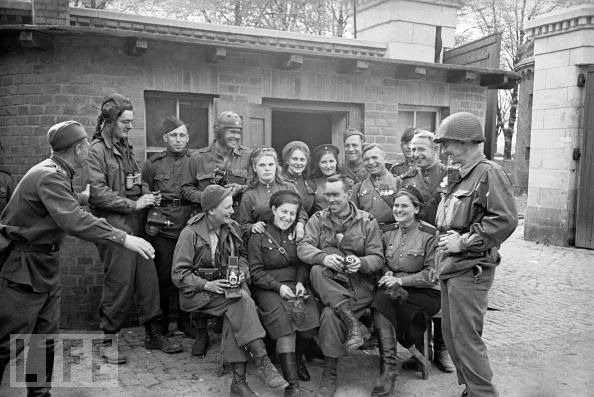 Women in World War 2 | Amusing Planet